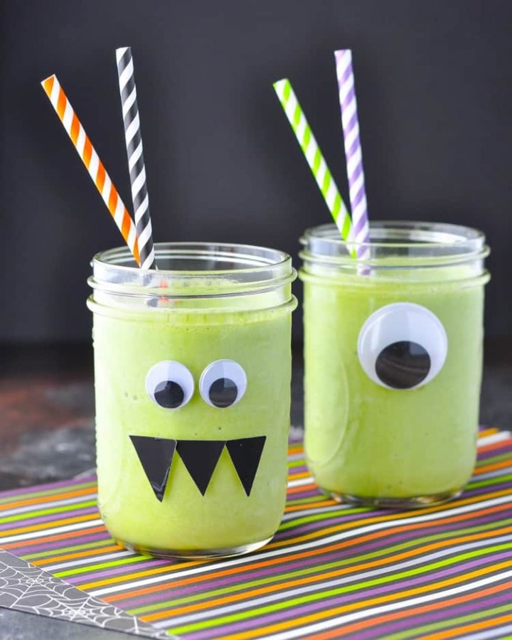 4-Ingredient Monster Green Smoothie - The Seasoned Mom