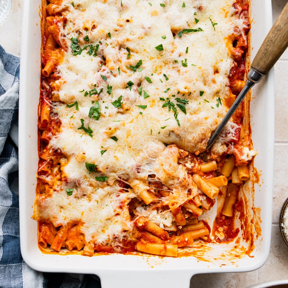 Best Pasta Bake Recipes {Easy, Cozy Family Dinners} – The Seasoned Mom