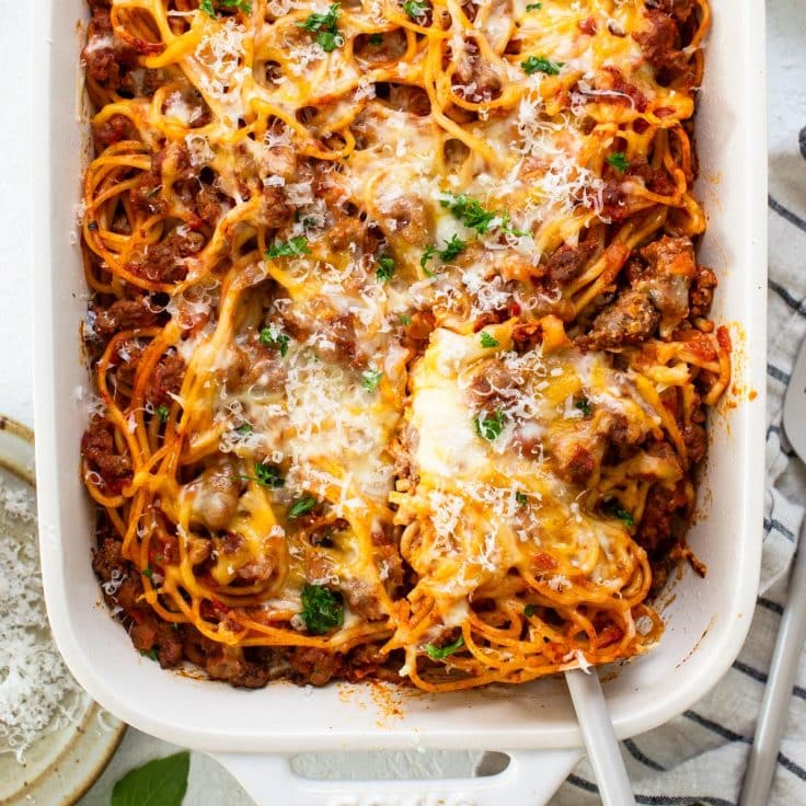 Easy Baked Spaghetti (5-Ingredient Amish Casserole)