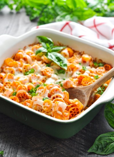 Dump-and-Bake Wagon Wheel Pasta Casserole - The Seasoned Mom
