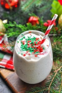 Frosted Gingerbread Cookie Protein Smoothie Recipe - The Seasoned Mom