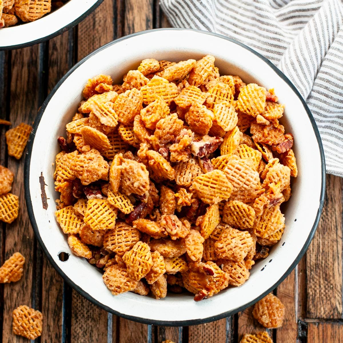 "Crack Snack" 4-Ingredient Snack Mix - The Seasoned Mom