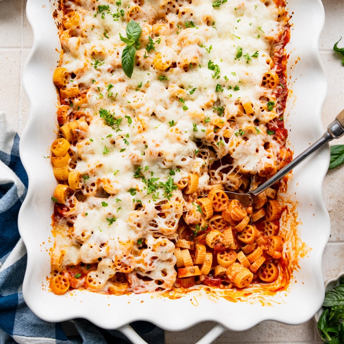 Best Pasta Bake Recipes {Easy, Cozy Family Dinners} – The Seasoned Mom