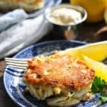 How to make Crab Cakes - The Seasoned Mom
