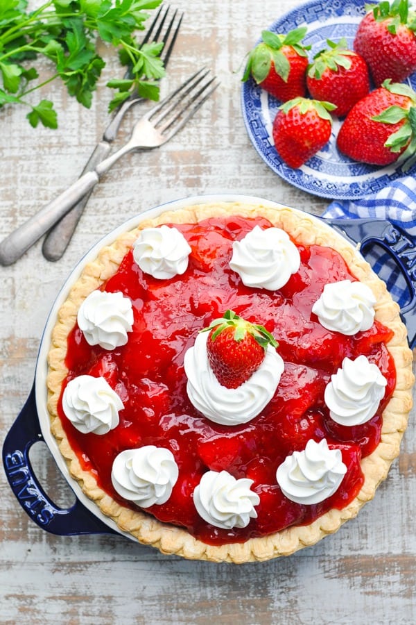 Old-Fashioned Strawberry Pie Recipe - The Seasoned Mom