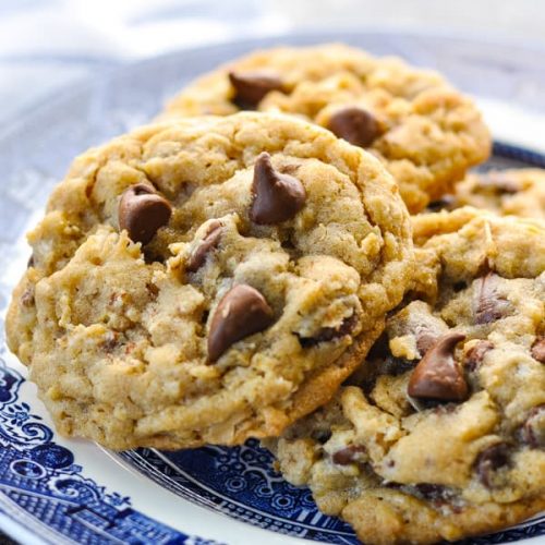 Oatmeal Chocolate Chip Cookies {Soft & Chewy!} - The Seasoned Mom