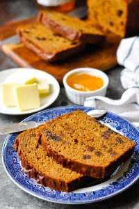 Old-Fashioned Boston Brown Bread - The Seasoned Mom