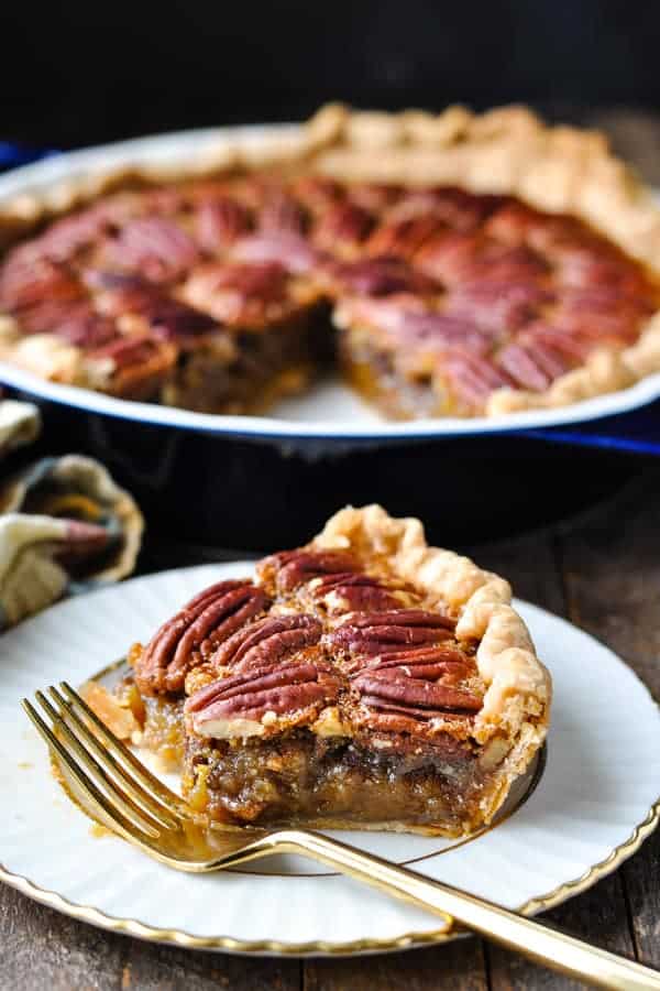 Easy Pecan Pie Recipe - The Seasoned Mom
