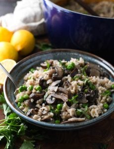 Easy Mushroom Risotto {Oven-Baked and No-Stir!} - The Seasoned Mom