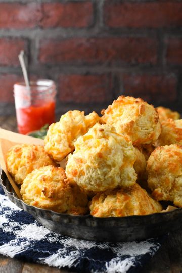 Cheese Biscuits {Easy, Fluffy Drop Biscuits!} - The Seasoned Mom