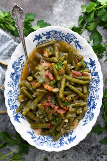 Southern Style Green Beans - The Seasoned Mom