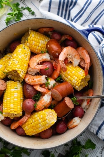 Frogmore Stew {Lowcountry Boil} - The Seasoned Mom