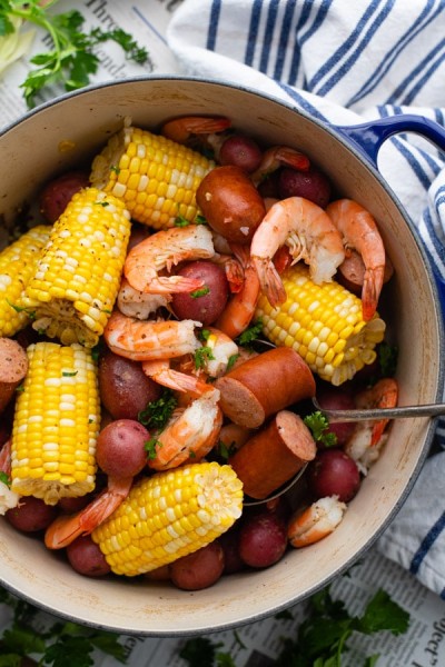 Frogmore Stew {Lowcountry Boil} - The Seasoned Mom