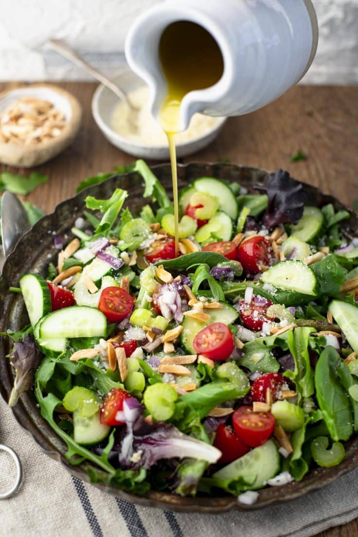Red Wine Vinegar Salad Dressing - The Seasoned Mom