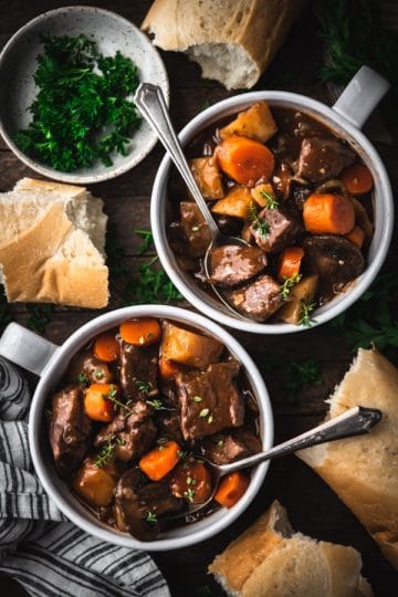 Beef Burgundy {Beef Bourguignon} - The Seasoned Mom