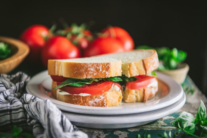 Tomato Sandwich - The Seasoned Mom
