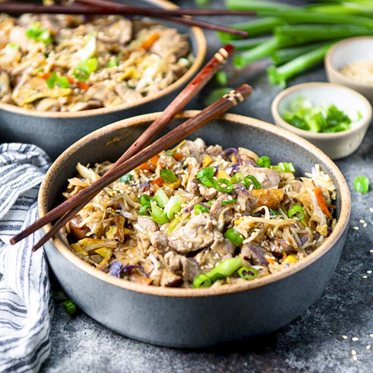 Moo Shu Pork - The Seasoned Mom