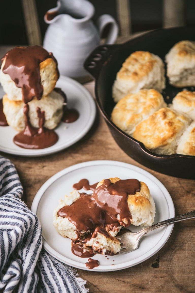 Southern Chocolate Gravy - The Seasoned Mom