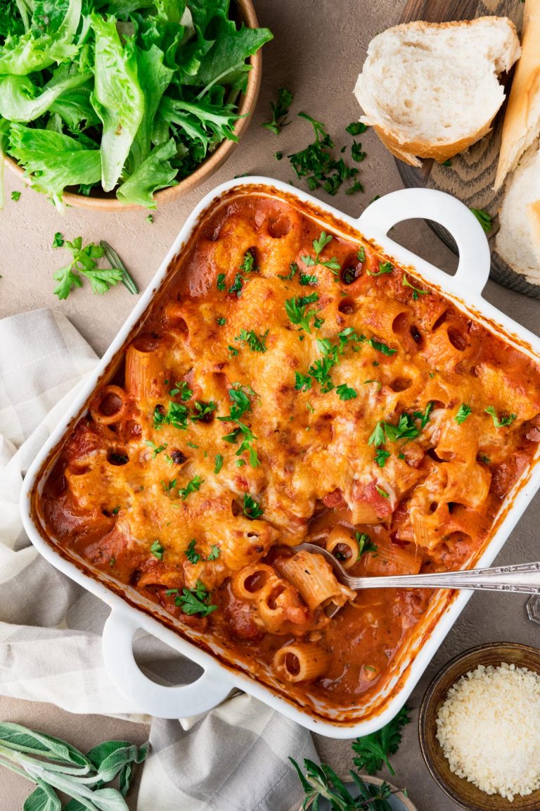 Dump-and-Bake Creamy Tomato Basil Pasta - The Seasoned Mom