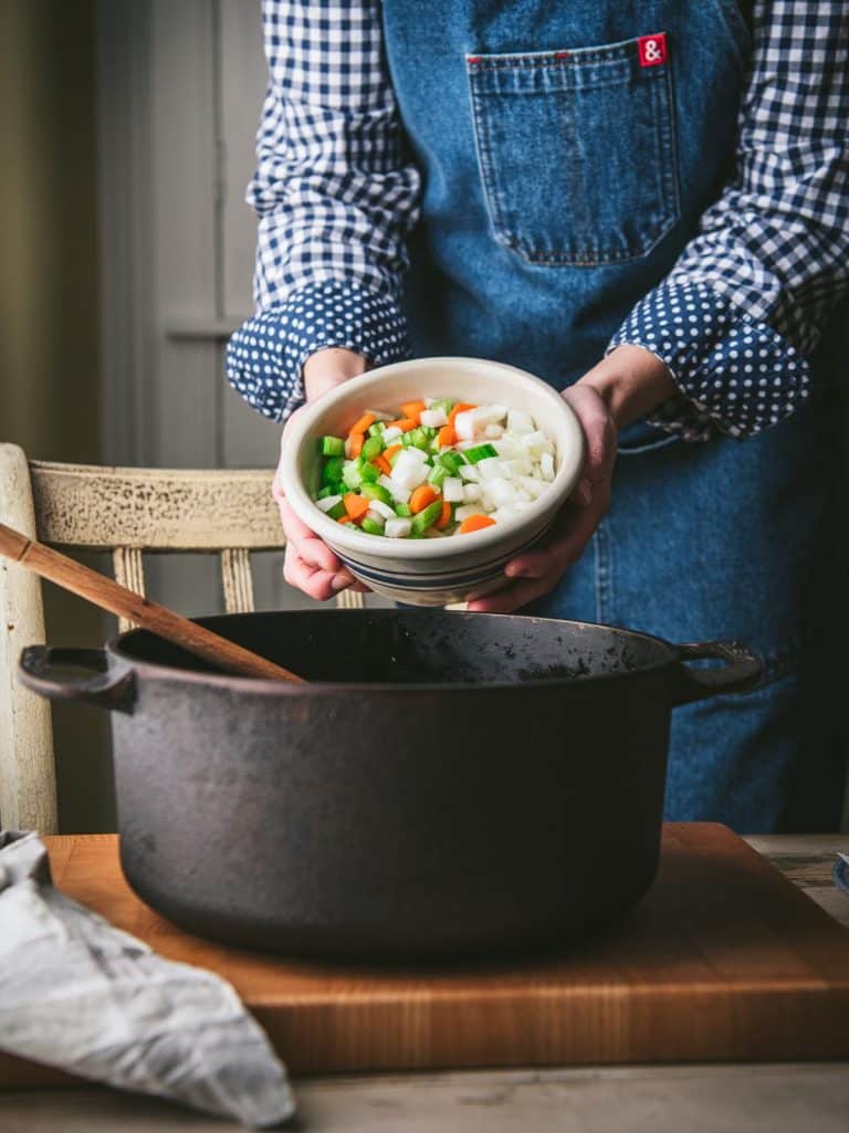 One Pot Ground Beef and Beans - The Seasoned Mom