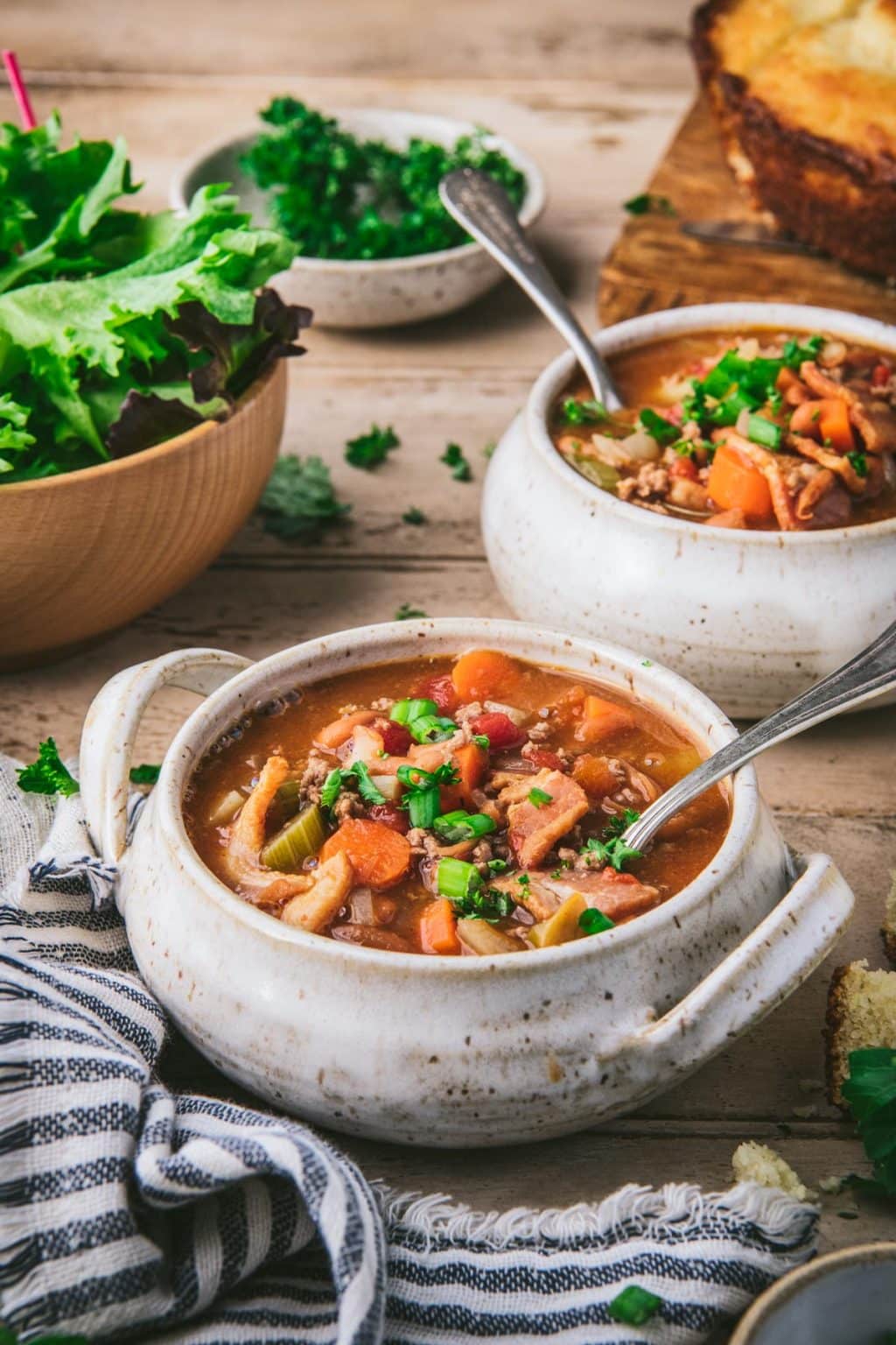 One Pot Ground Beef and Beans - The Seasoned Mom