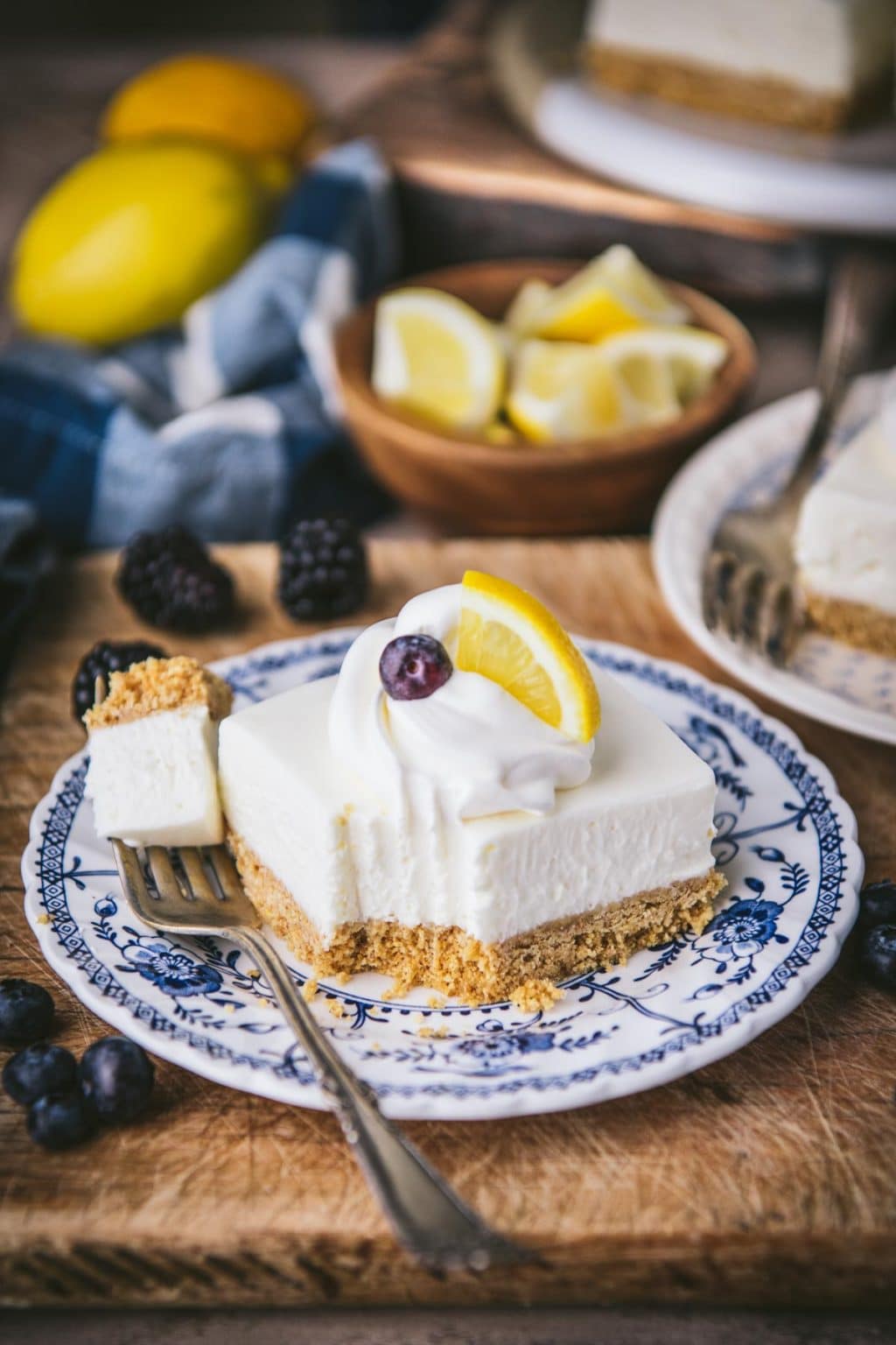 Easy Lemon Bars with Graham Cracker Crust - The Seasoned Mom