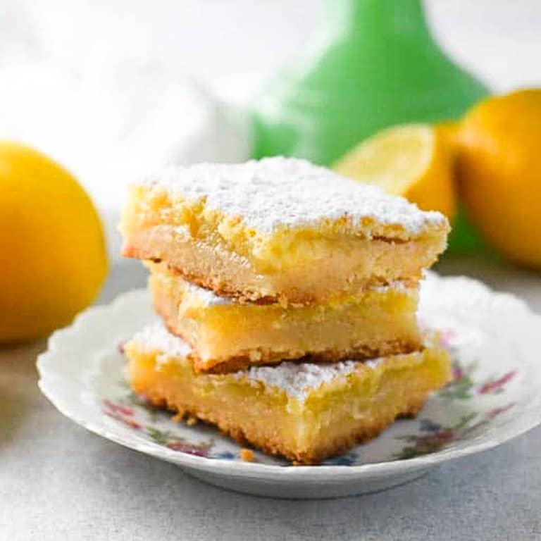 Lemon Squares {Easy Old-Fashioned Recipe!} - The Seasoned Mom