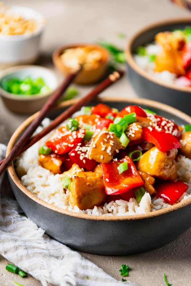 Chicken and Bell Pepper Stir Fry - The Seasoned Mom