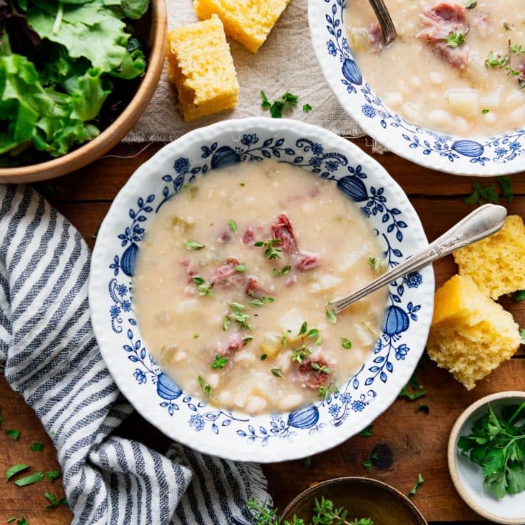 Senate Bean Soup {Classic Navy Bean Soup} – The Seasoned Mom