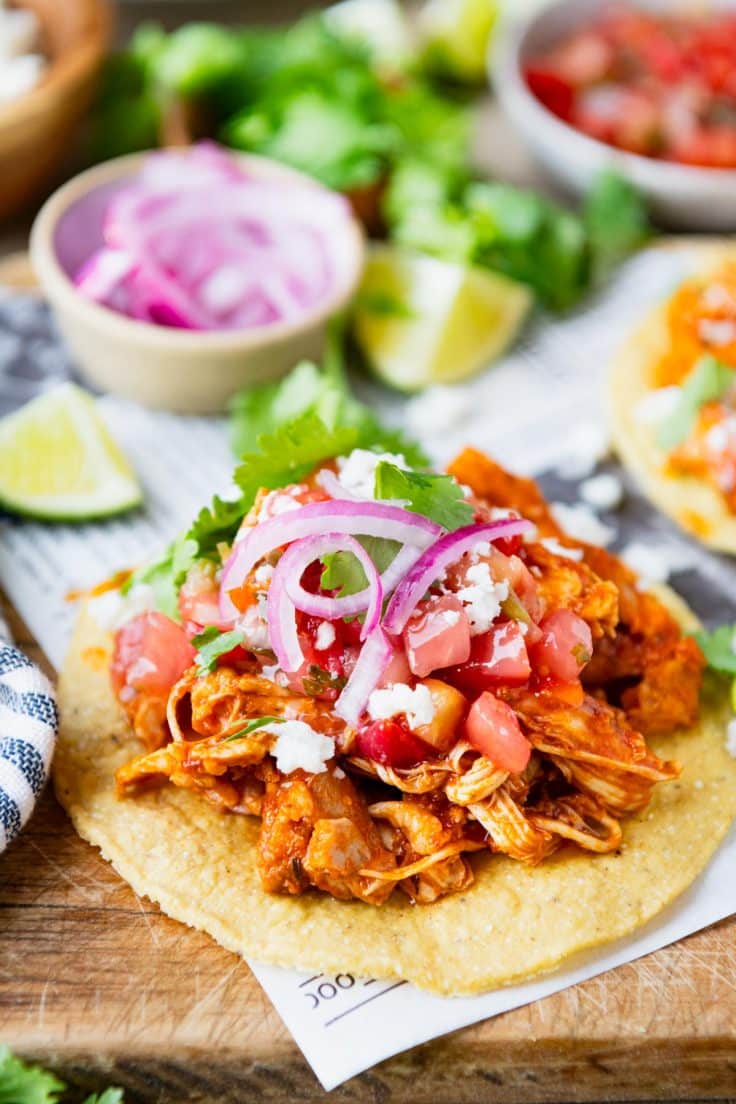 Crock Pot Tostada de Tinga (Chicken Tostadas)