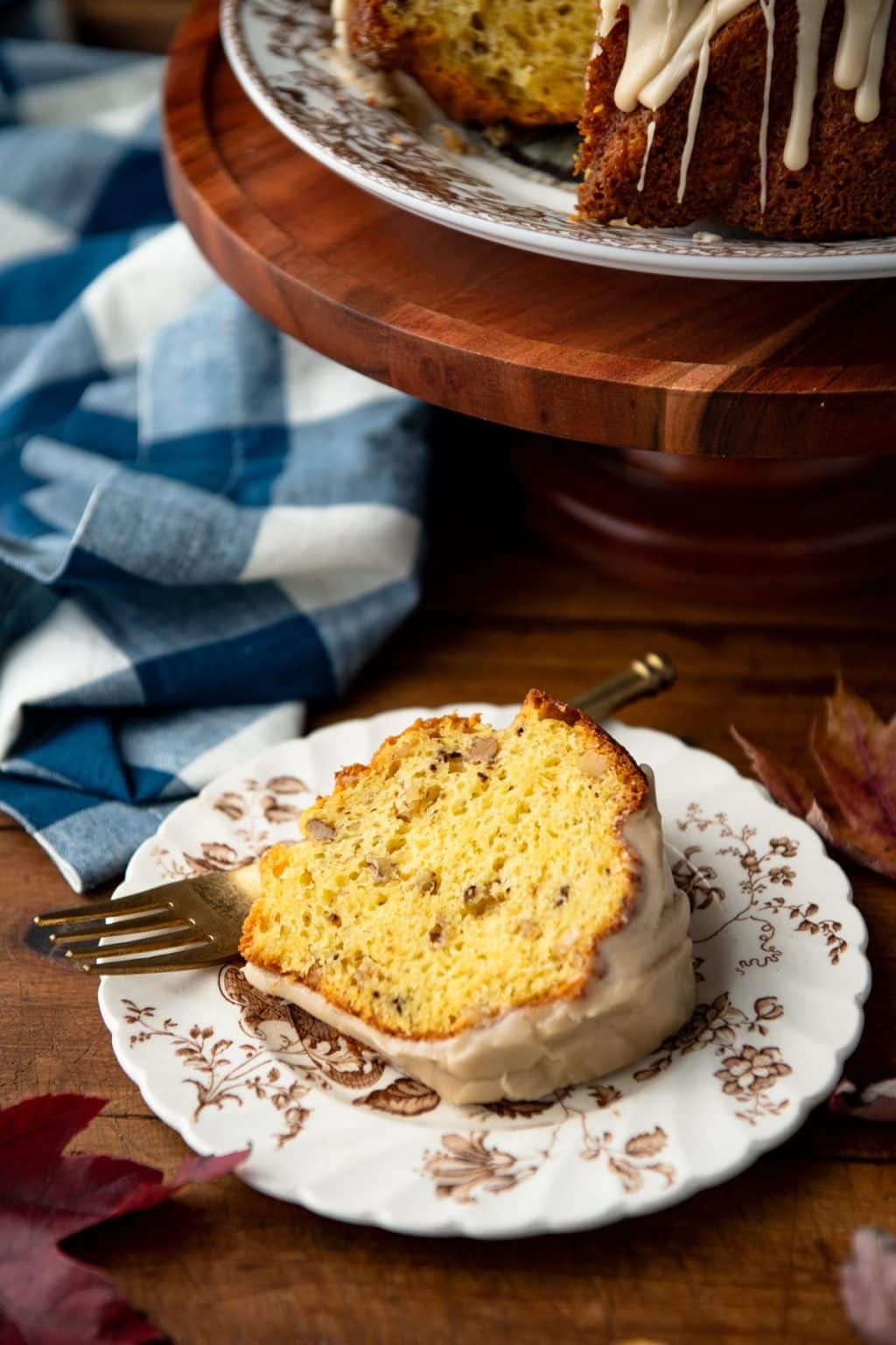 Maple Walnut Cake {with Cake Mix!} - The Seasoned Mom