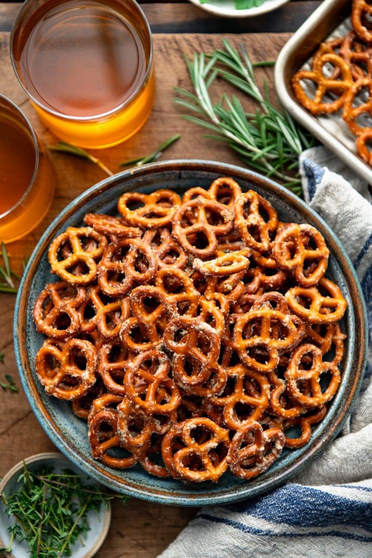 Ranch Pretzels - The Seasoned Mom