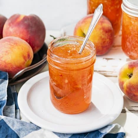 Perfect Peach Jam Recipe - The Seasoned Mom