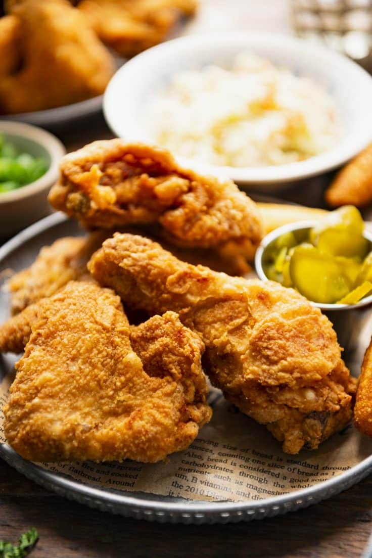 Southern Crispy Fried Chicken Recipe {Buttermilk Brined} – The Seasoned Mom