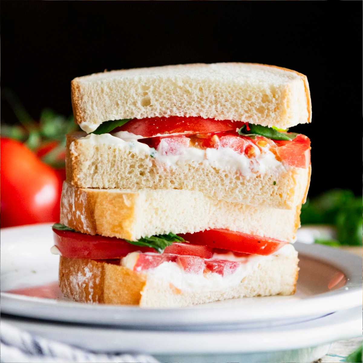 Tomato Sandwich - The Seasoned Mom