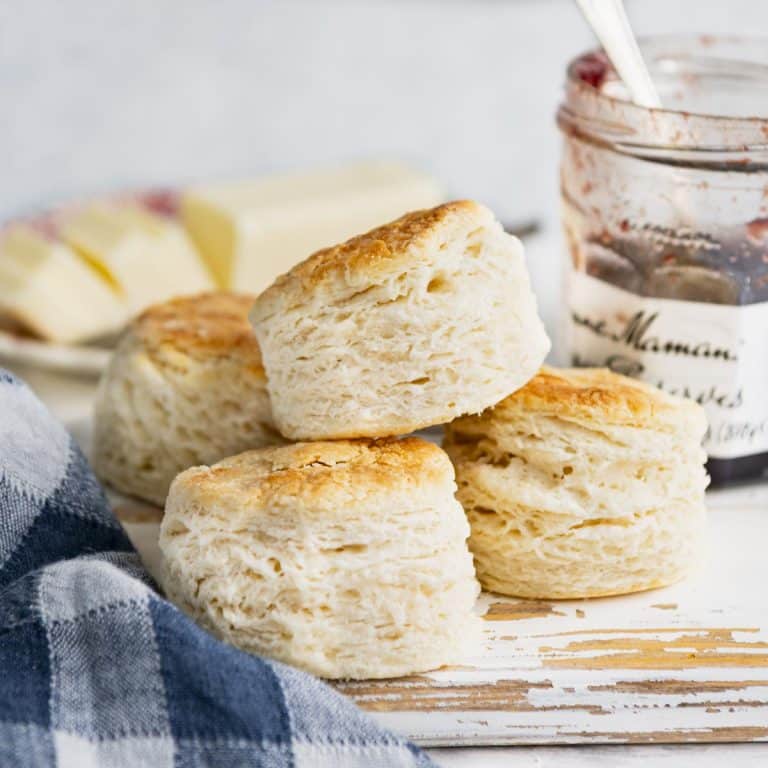 25+ Buttermilk Recipes {Put That Whole Carton to Use} – The Seasoned Mom