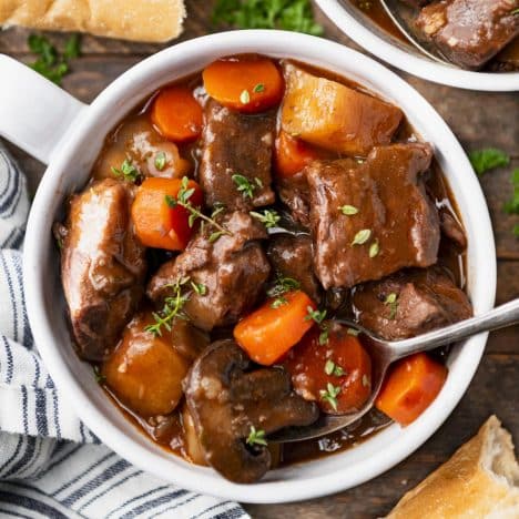 Beef Burgundy {Beef Bourguignon} - The Seasoned Mom