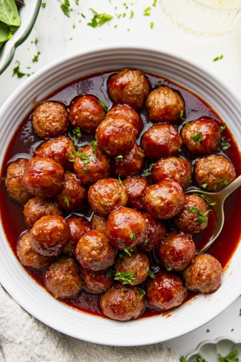 Crock Pot Grape Jelly Meatballs with Grape Jelly (Just 3 Ingredients!)