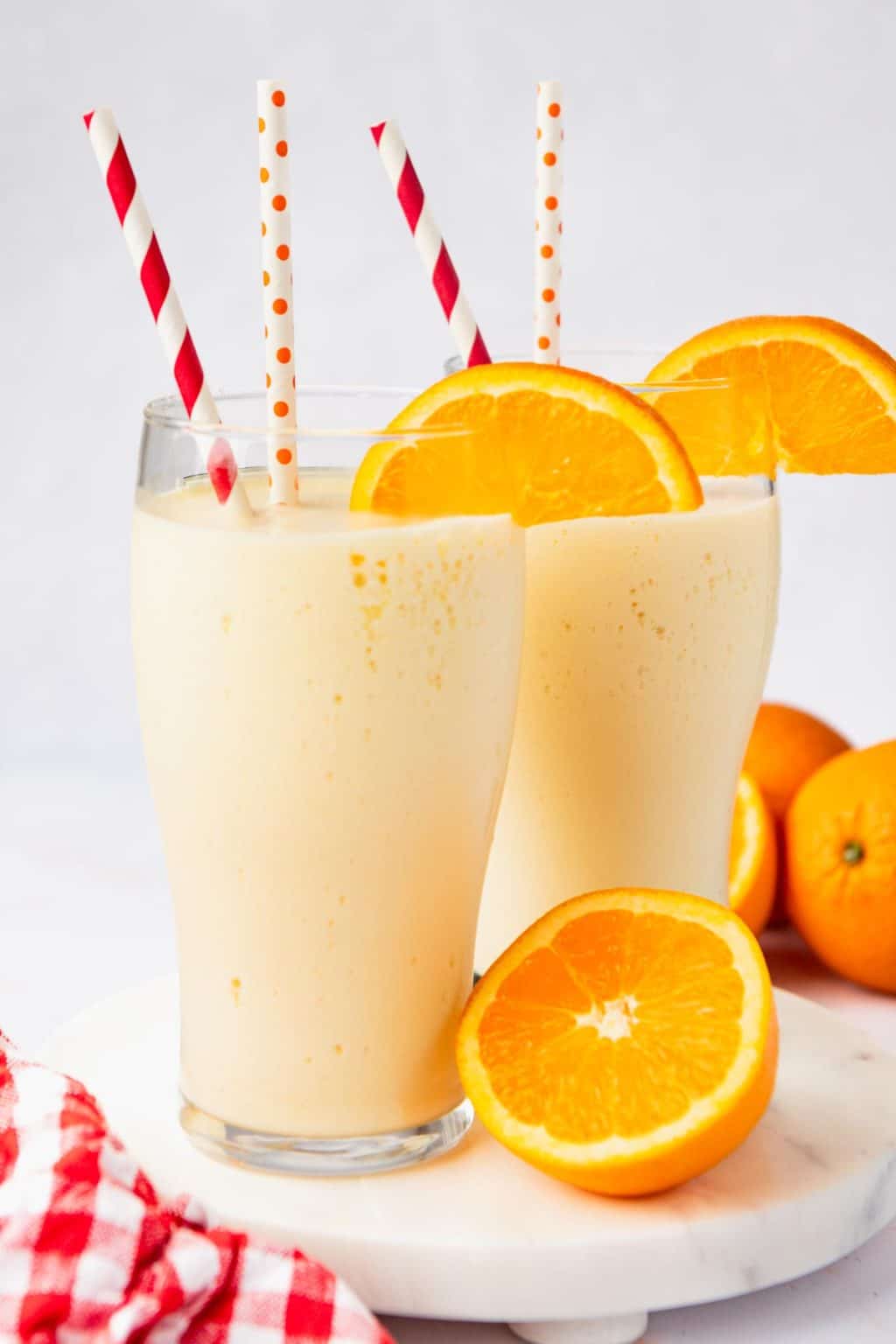 Easy Orange Julius Recipe – Refreshing and Creamy Drink