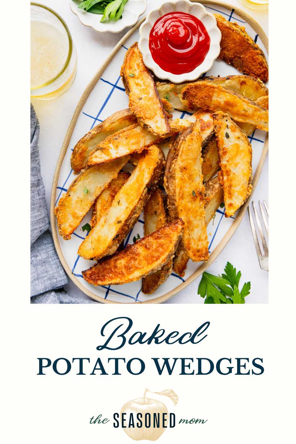Crispy Baked Potato Wedges with Parmesan and Garlic